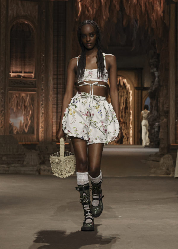 Fashion Week : Recap du défilé Dior printemps-été 2023 - Revel